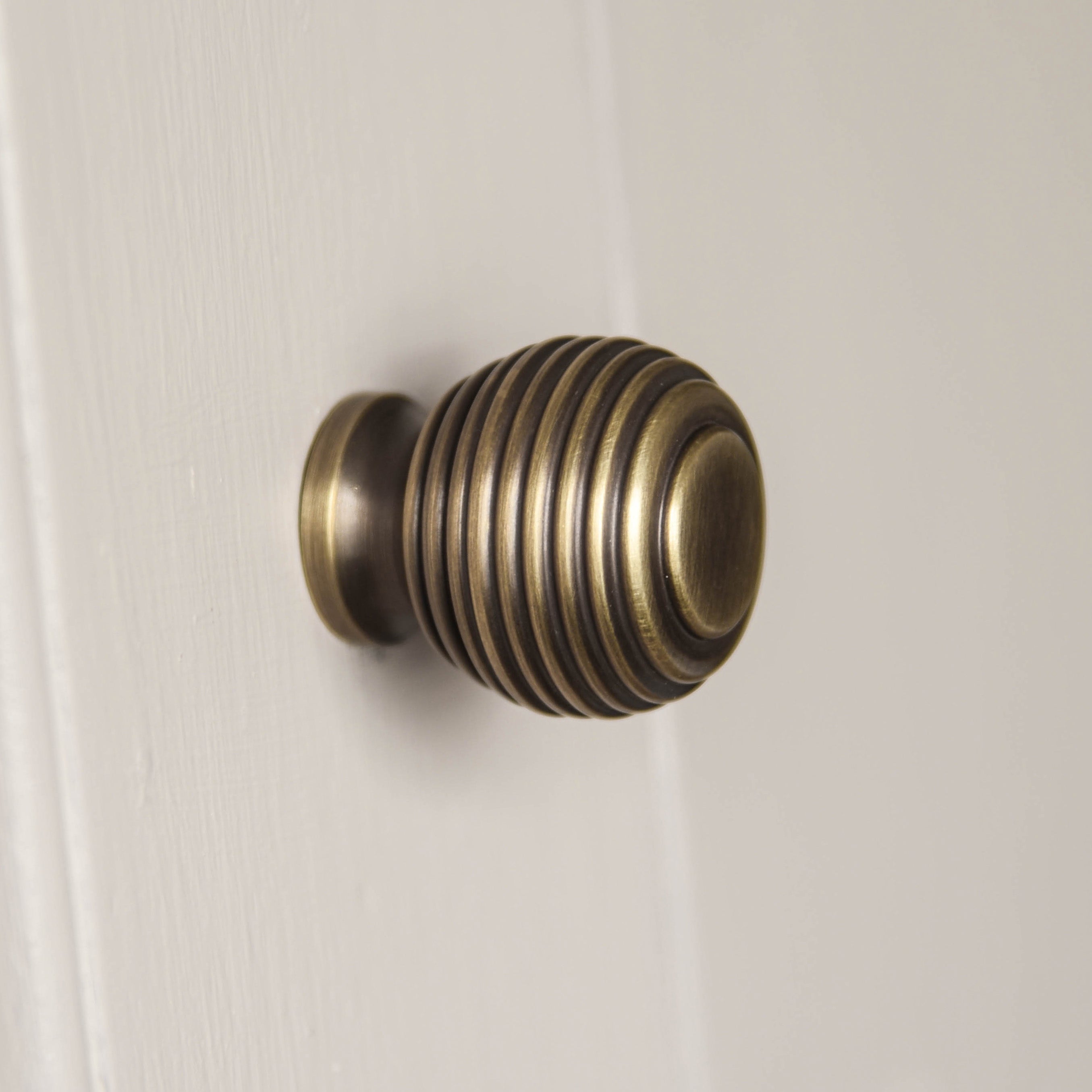 Antique brass drawer knobs - Beehive cupboard knobs