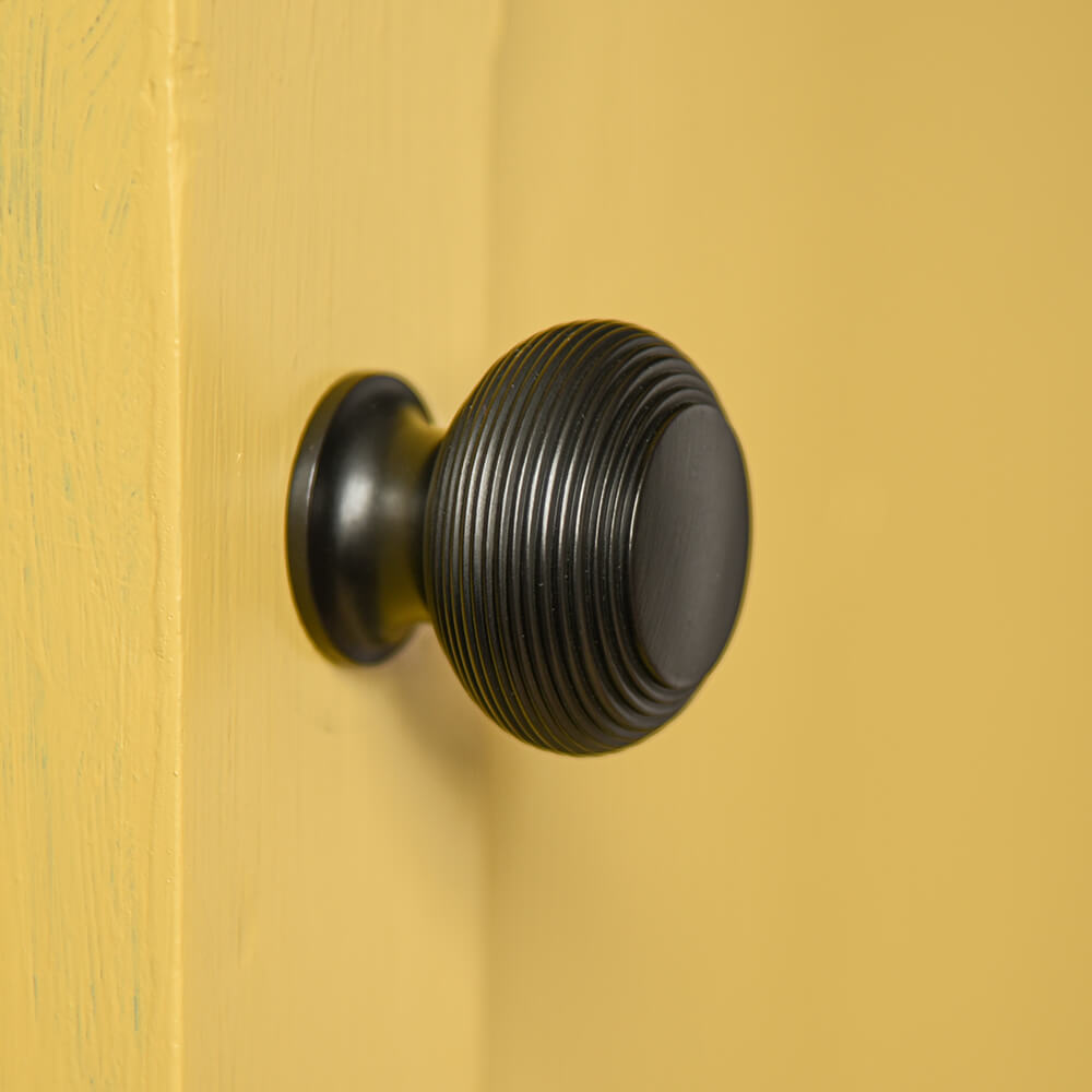 Drawer knobs - Black cabinet handles - Beehive cupboard knobs