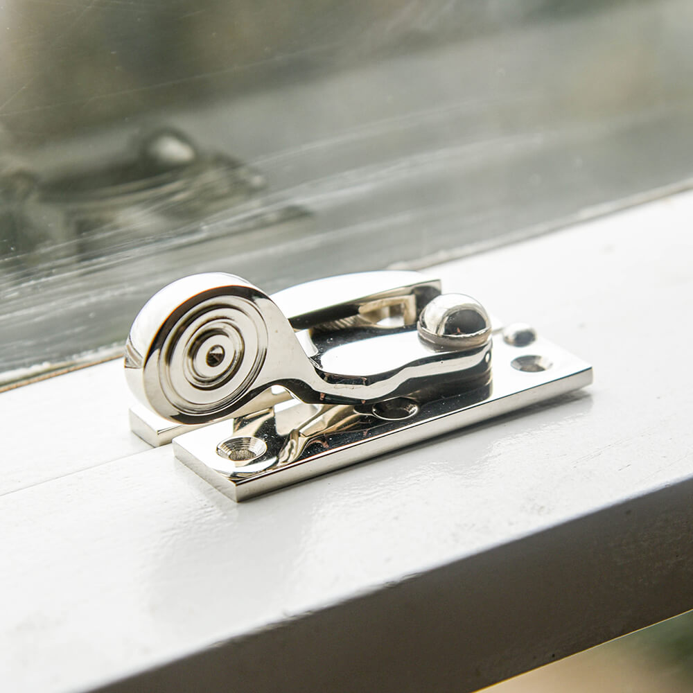 Sash window fastener - Sash window catch - Sash window hardware