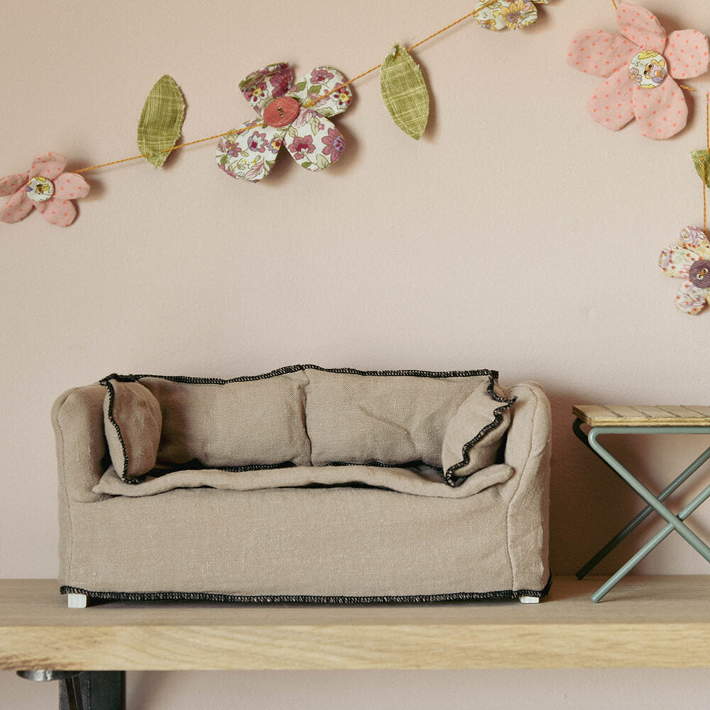 Miniature sofa | Maileg couch | Maileg miniature furniture