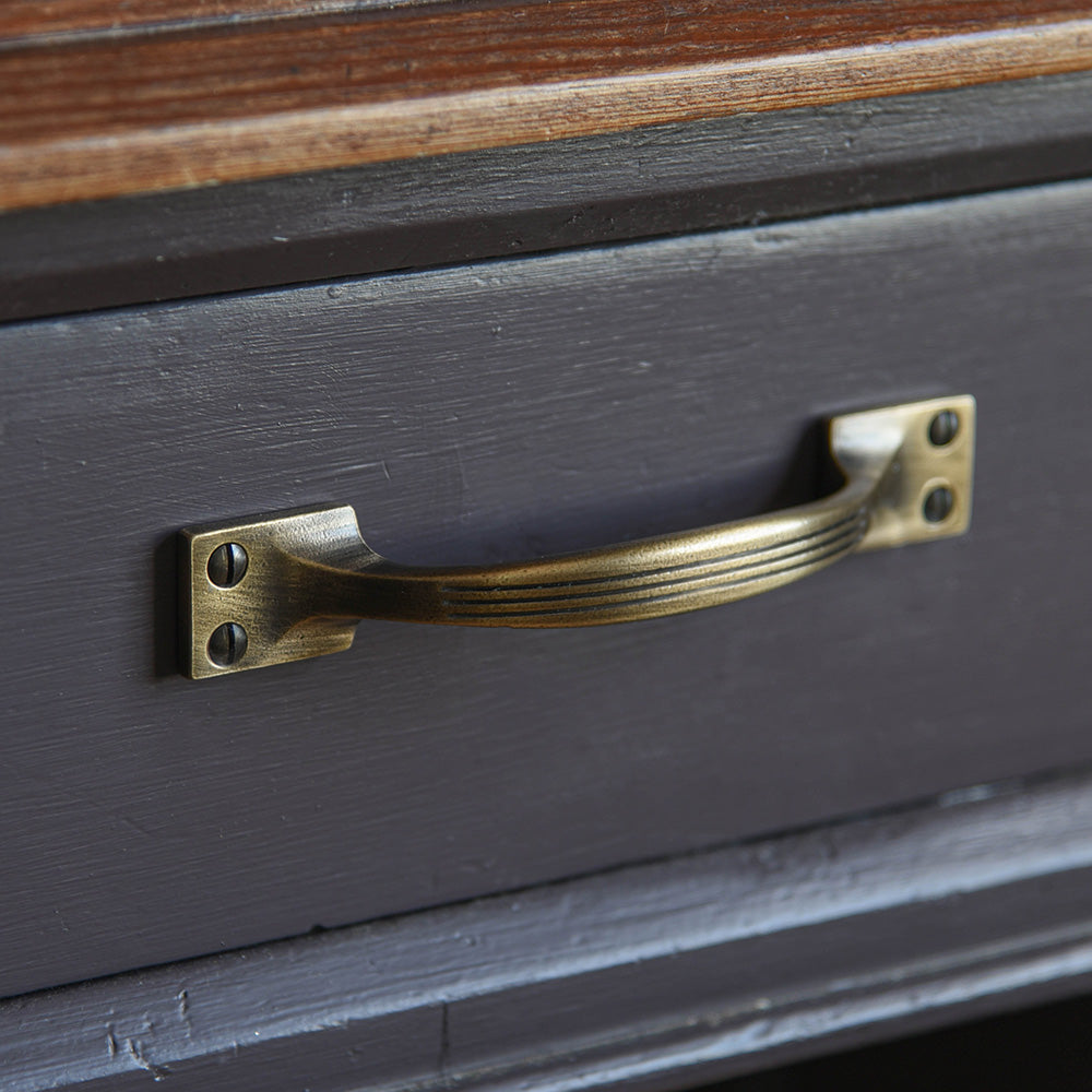 Antique brass drawer pull - Curved pull handle - Reeded handle