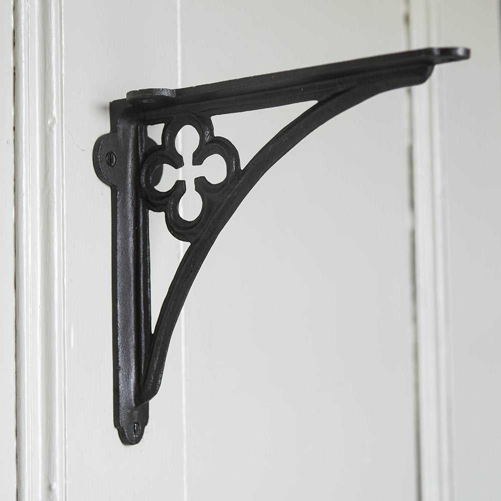 Cast iron shelf bracket | Decorative shelf bracket | Gothic shelf bracket